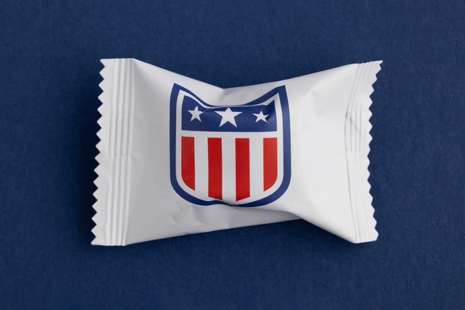 Shield – Crown Chocolate